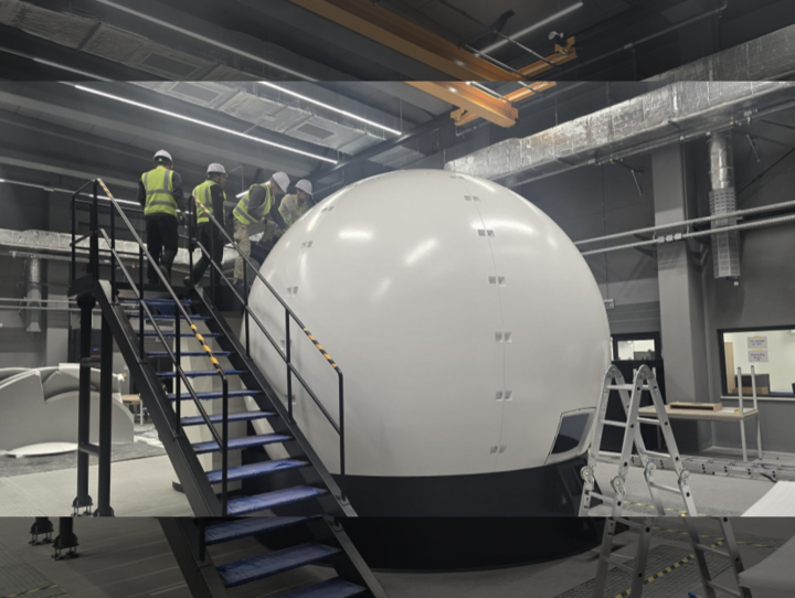 CJ Logistics Delivers Jet Simulator to Poland - CJ NEWSROOM